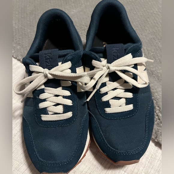 Shoes | Tide Pool Blue Kizik Tennis Shoes Size 65 | Poshmark
